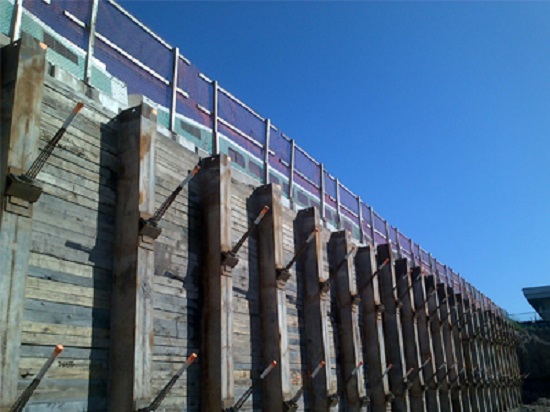 Lagged Shoring Contractor in Toronto, Soldier Piles Installation ...